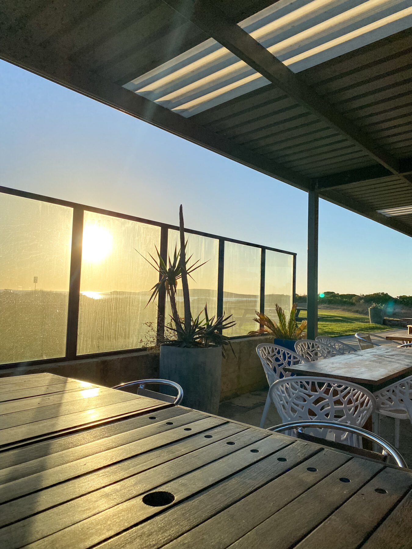 Top spots for dining out or takeaway in Lancelin - Lancelin Beach Breaks